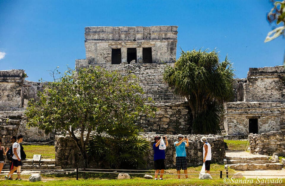 Tulum vs Chichen Itza: Which Mayan Ruins are Better?