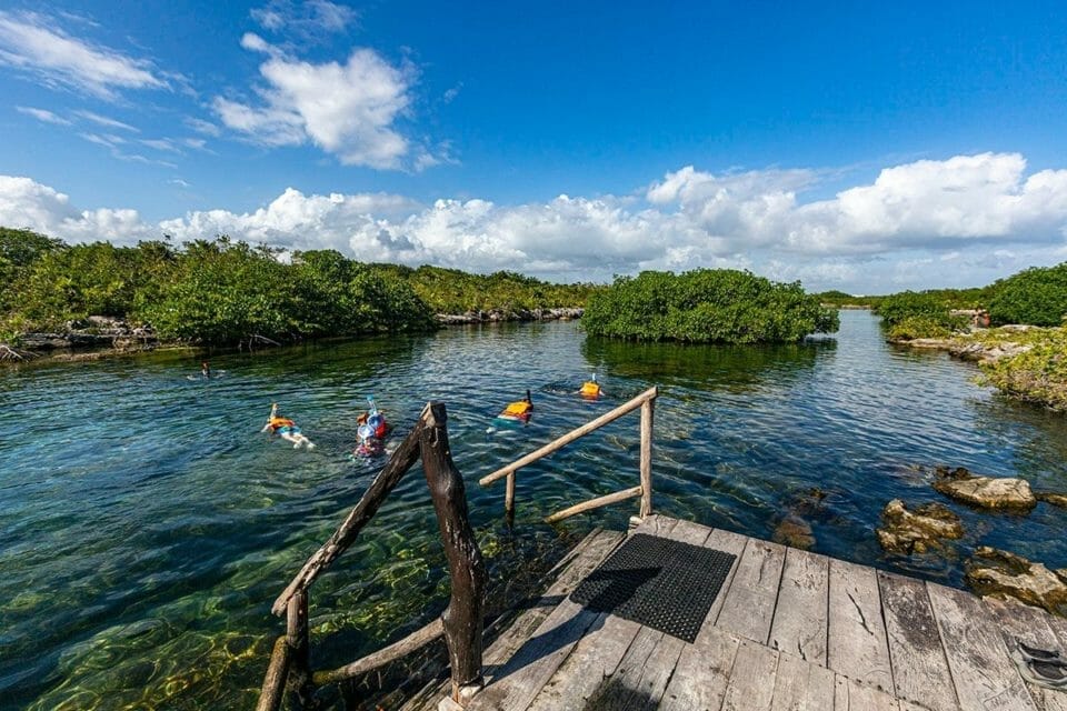 How to visit Yalku Lagoon: practical tips prices and info