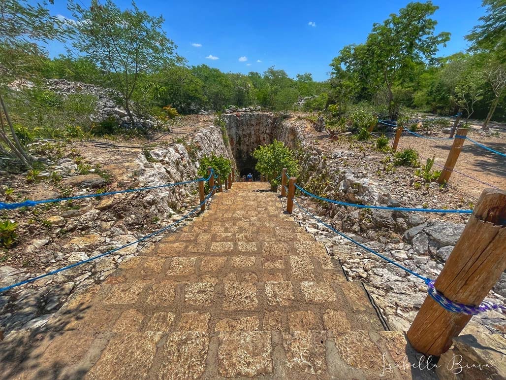 How to visit the Cenote Santa Barbara in Homun Yucatan